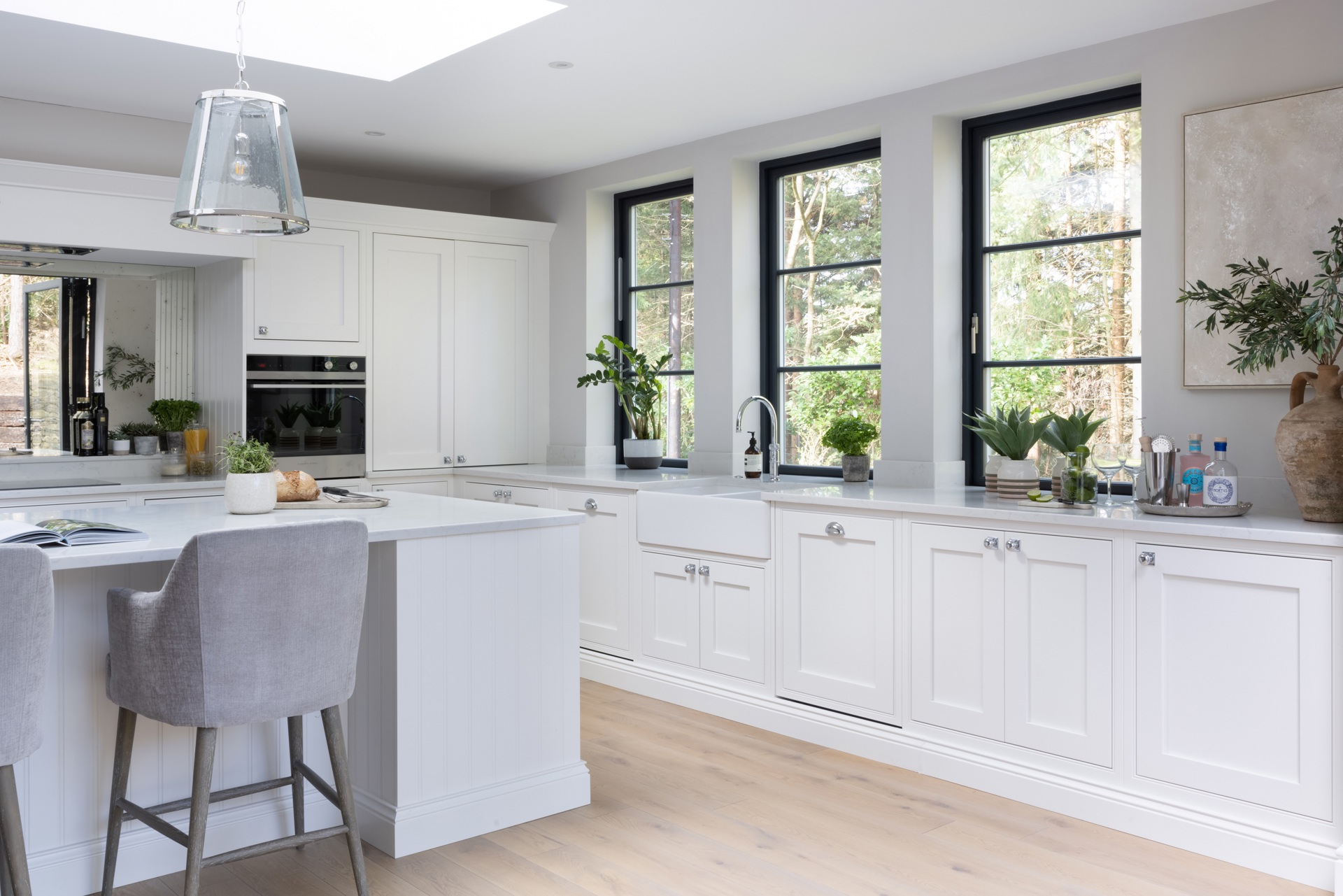 Bright and Timeless Ovolo kitchen by Ella Austin Kitchens