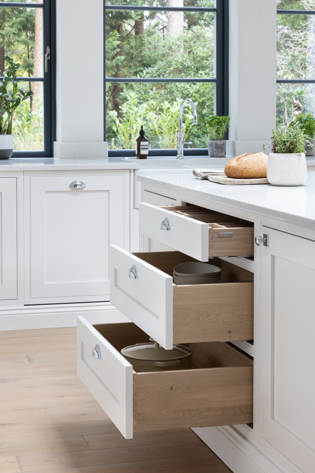 Bright and Timeless Ovolo kitchen by Ella Austin Kitchens