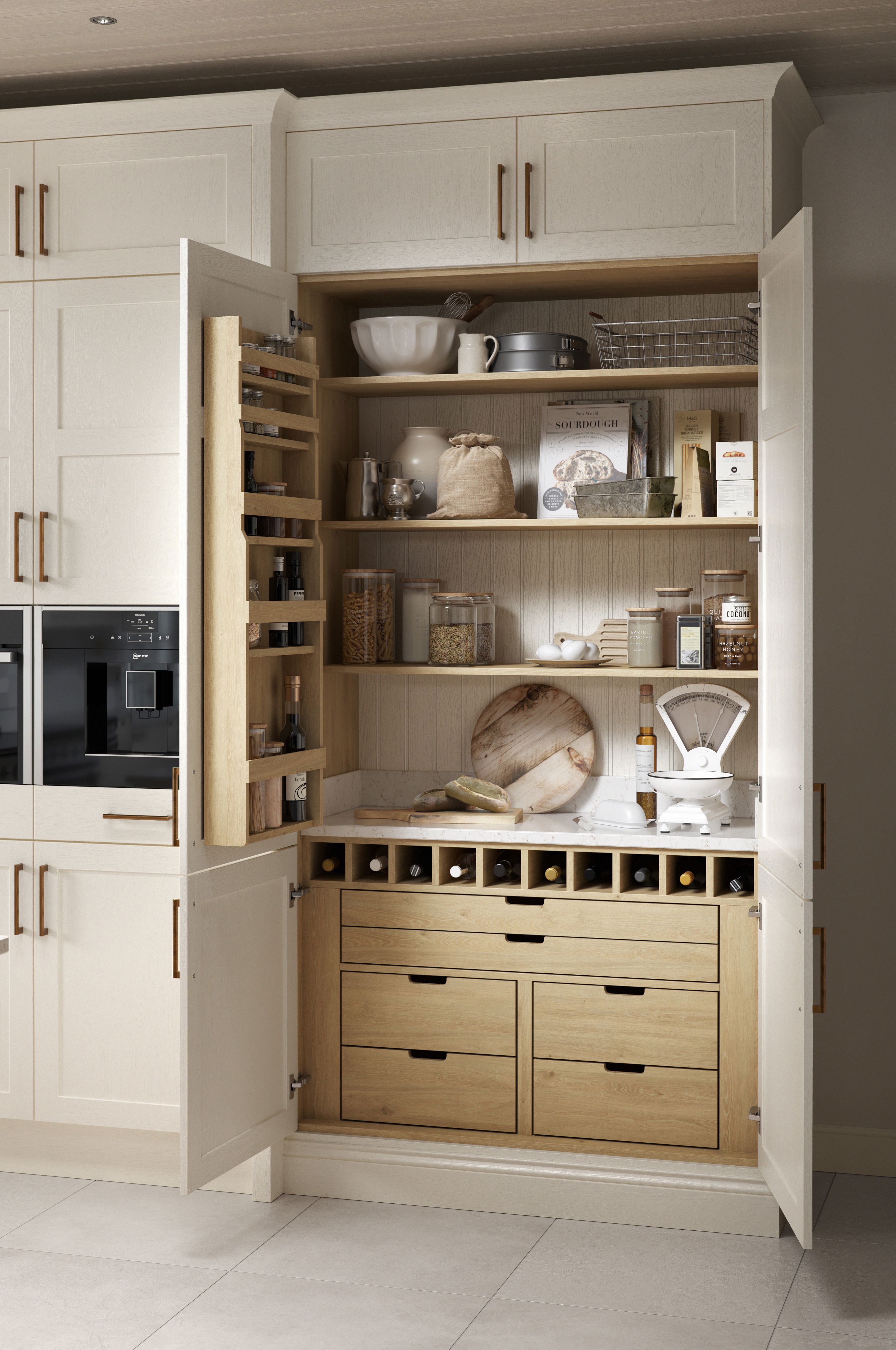 5 Reasons to Get a Cook's Pantry in Your Kitchen