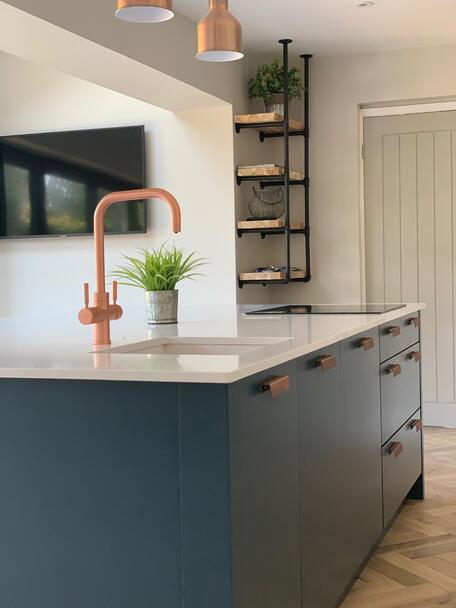 Porter Hartforth Blue & Remo Matt White | Real Projects