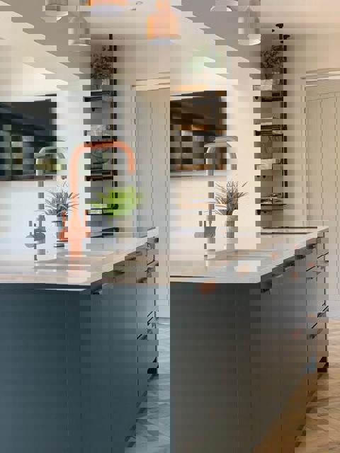 Porter Hartforth Blue & Remo Matt White | Real Projects